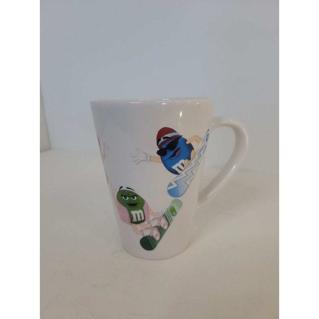 M Andm Characters Winter Fun Snowboarding Coffee Cup/mug 12 Oz ...