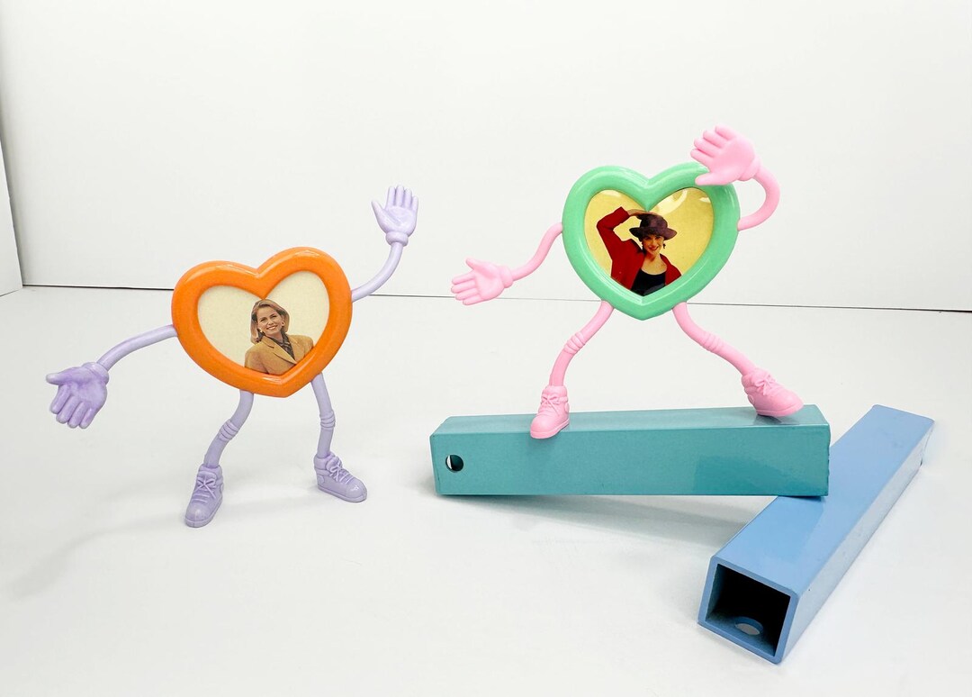 Funky Bendy 90s Heart Photo Frame Figures Poseable Pair Retro 1991 ...