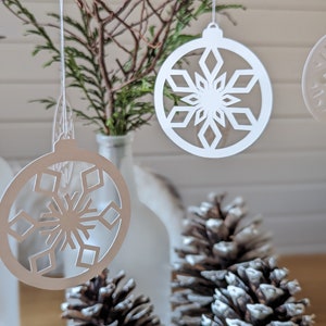 Weihnachtskugeln Anhänger Schneeflocken Plotterdatei svg Weihnachten Plotter Deko Schneidedatei ...