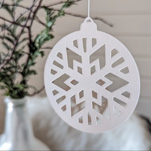 Weihnachtskugeln Anhänger Schneeflocken Plotterdatei svg Weihnachten Plotter Deko Schneidedatei ...