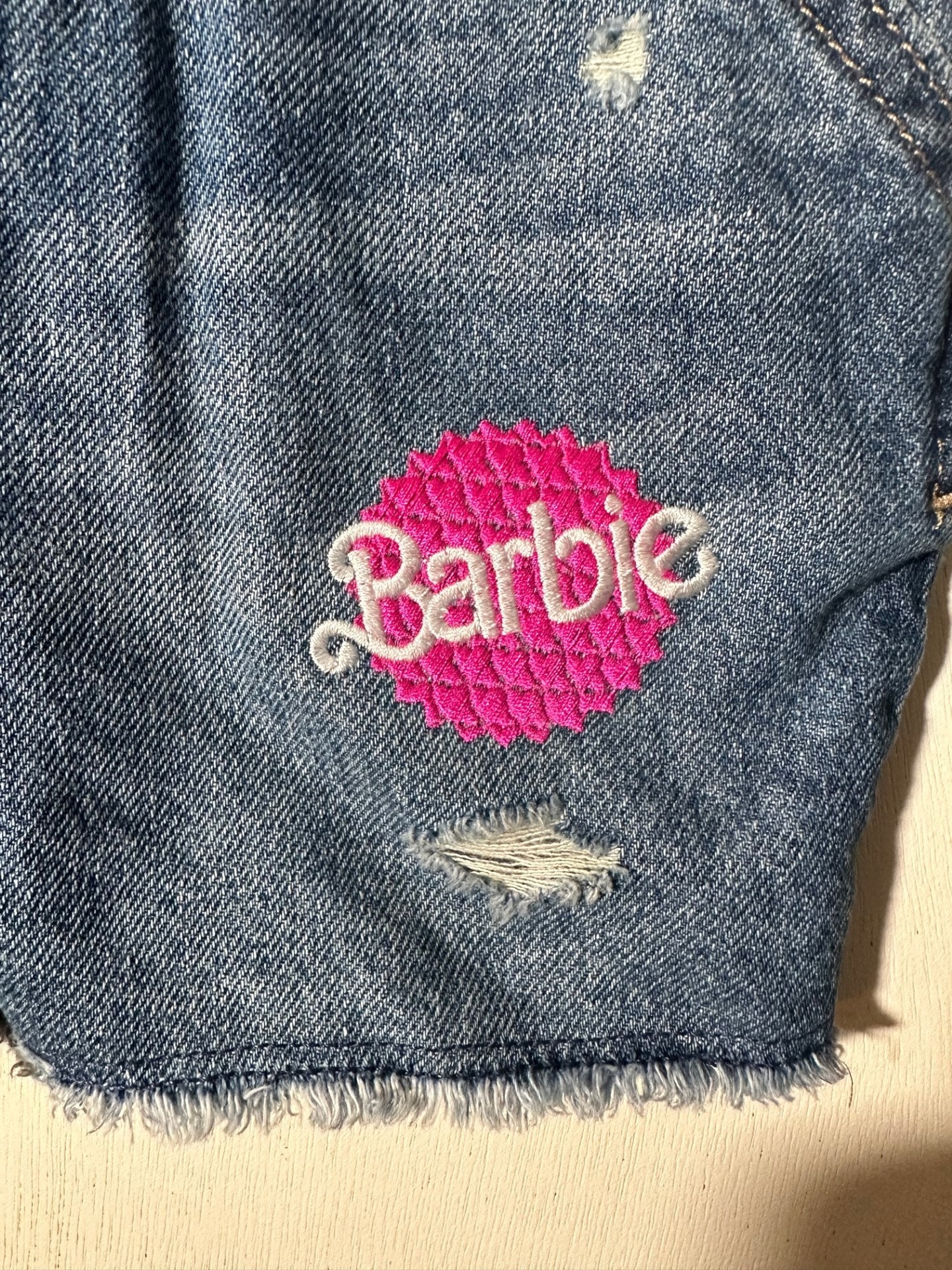 Barb Logo - Embroidery File (2 SIZES) Instant Download - Etsy