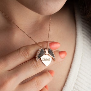 Angel Wings Name Necklace for Personalized Memorial Gift - Etsy