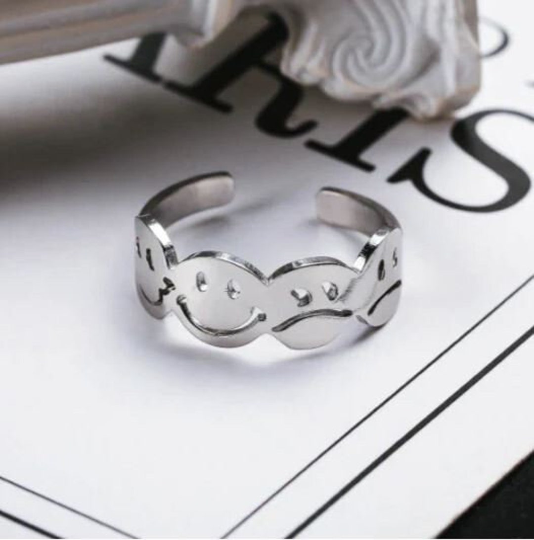 Smiley Face Ring, Silver Smiley Ring, Adjustable Ring, Smile Emoji Ring ...