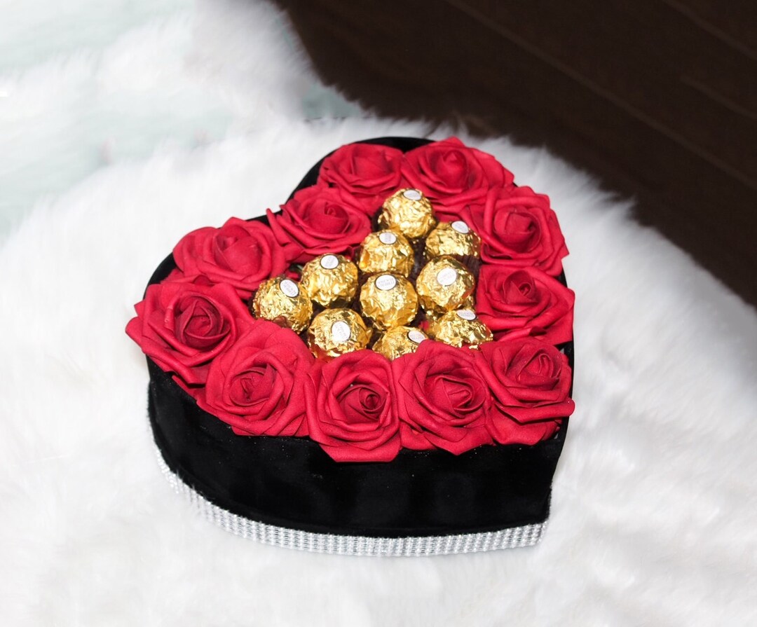 Personalized Heart Rose & Chocolate Gift Box - Valentine's Day - Etsy