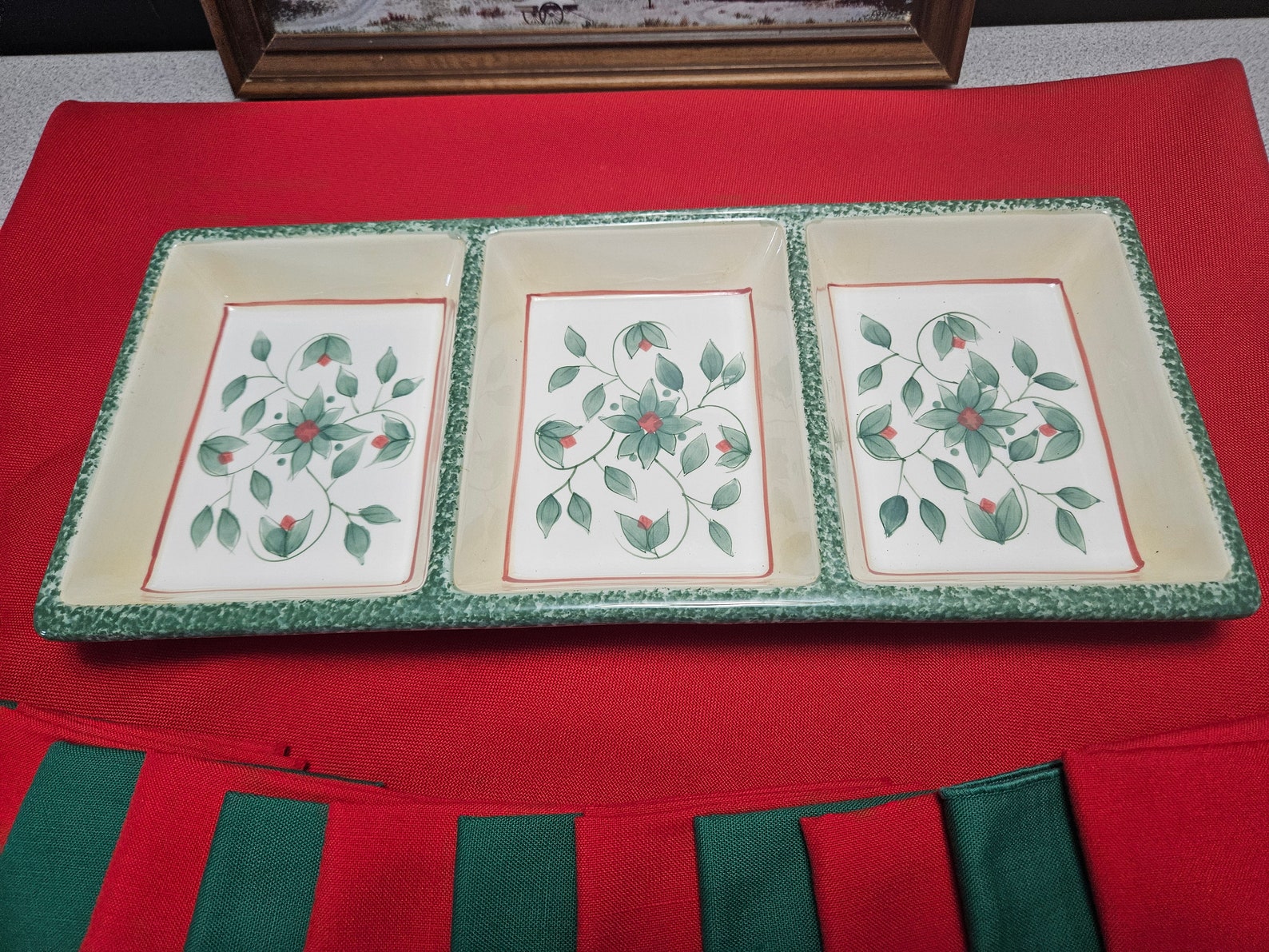 Christmas Must Haves - Winter Wonderland Picture, Red Table Cloth ...