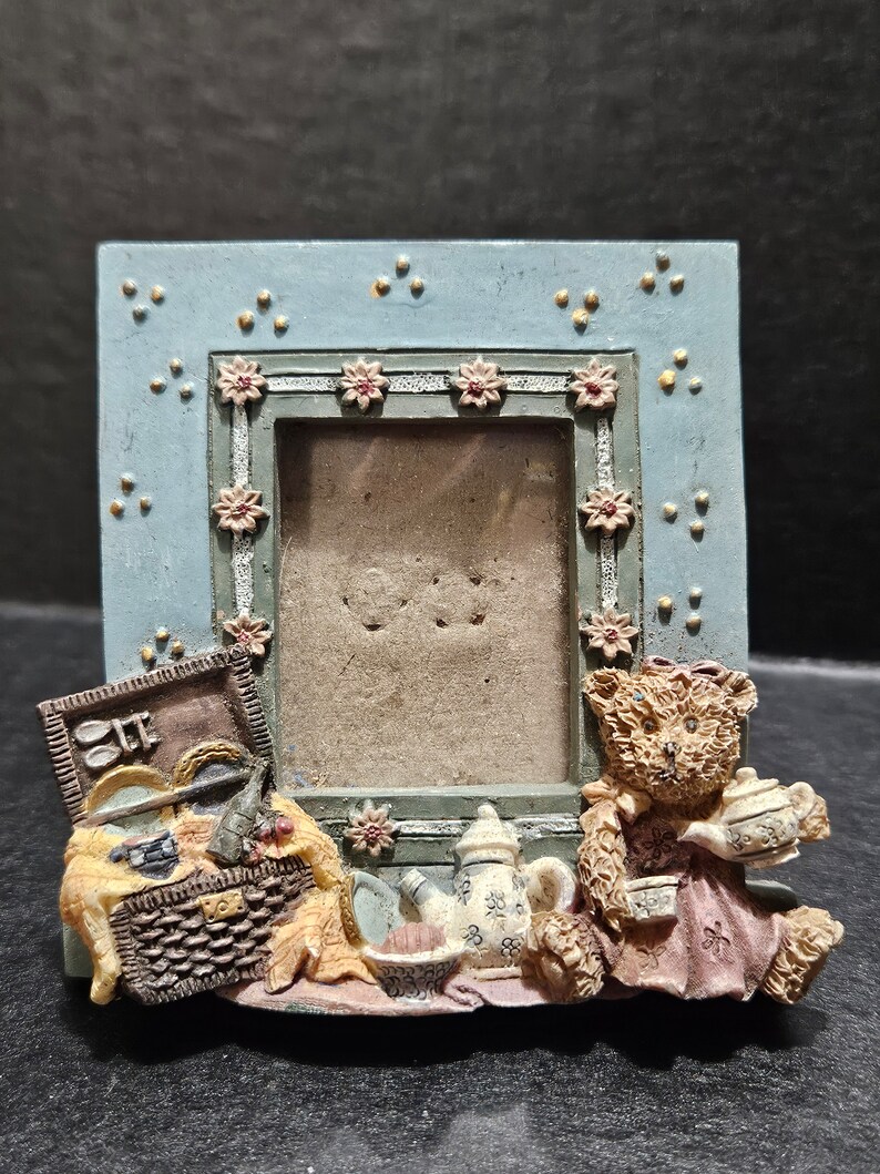 Bear Figurine and Picture Frame - Etsy