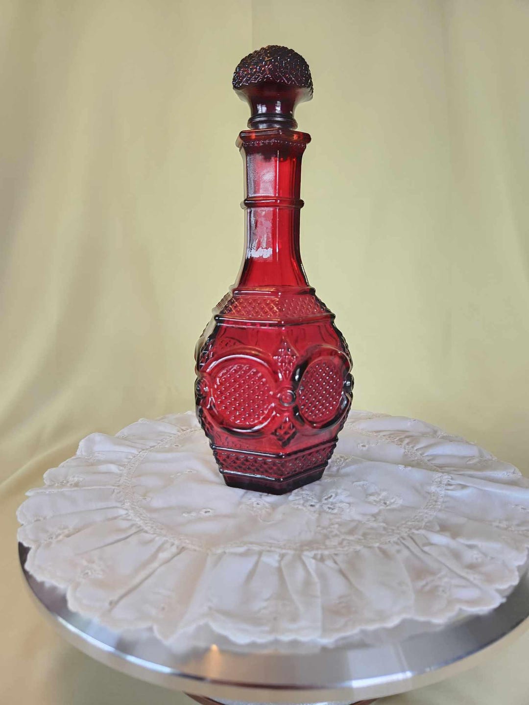 Avon Ruby Red 1876 Cape Cod Collection - (1) 10" T X 3.75" W Decanter ...