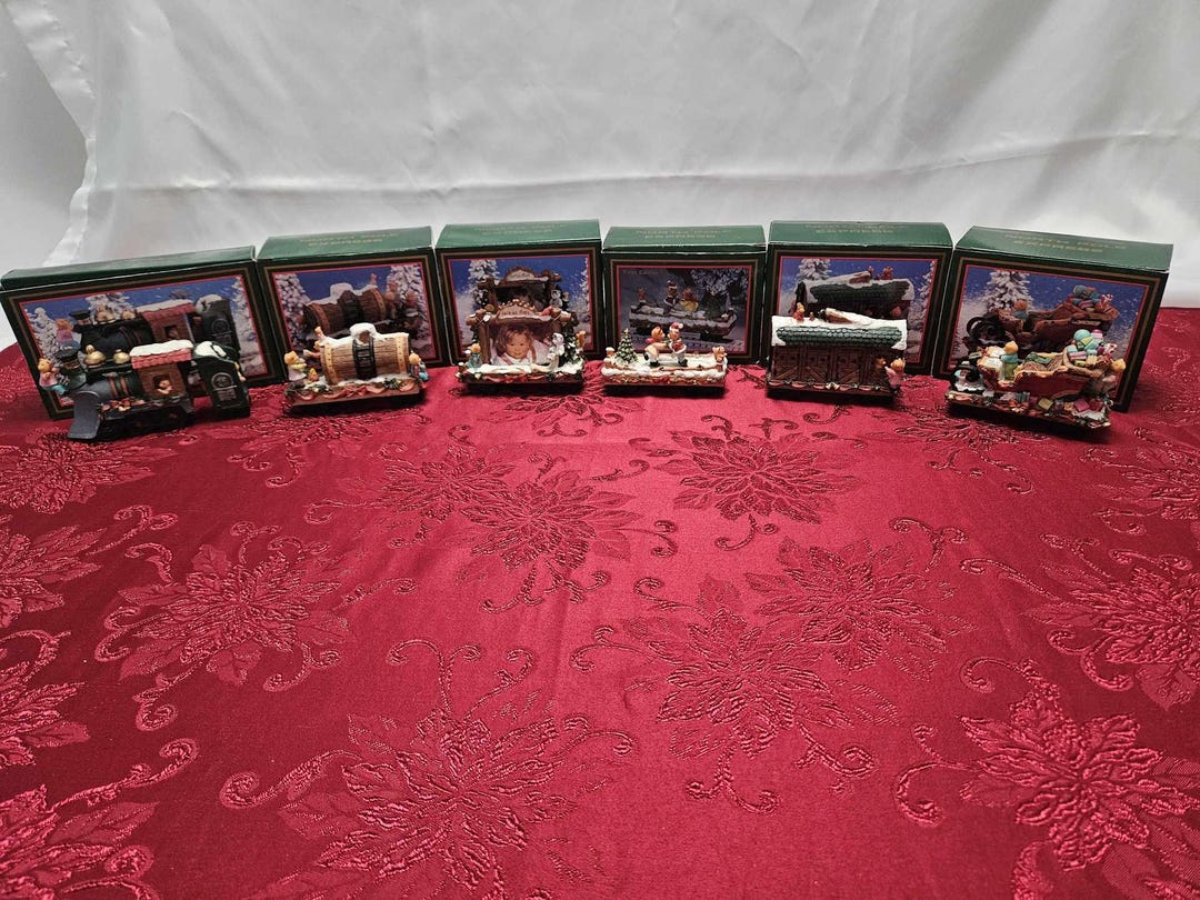 North Pole Express 6 Piece Christmas Ceramic Train Set in Original ...