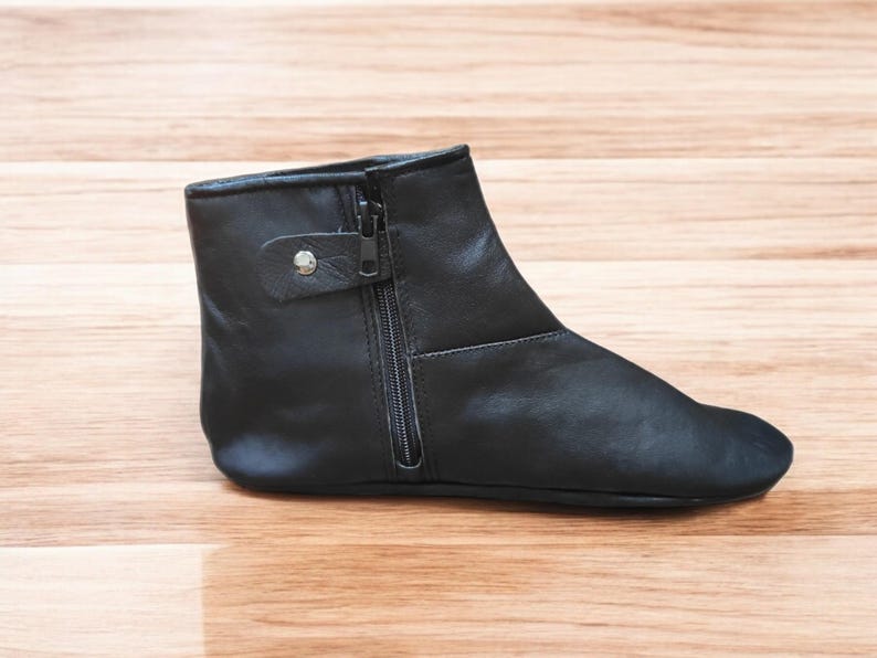 Leather Khuffain Socks: Islamic Winter Moccasins, Prayer Footwear - Etsy