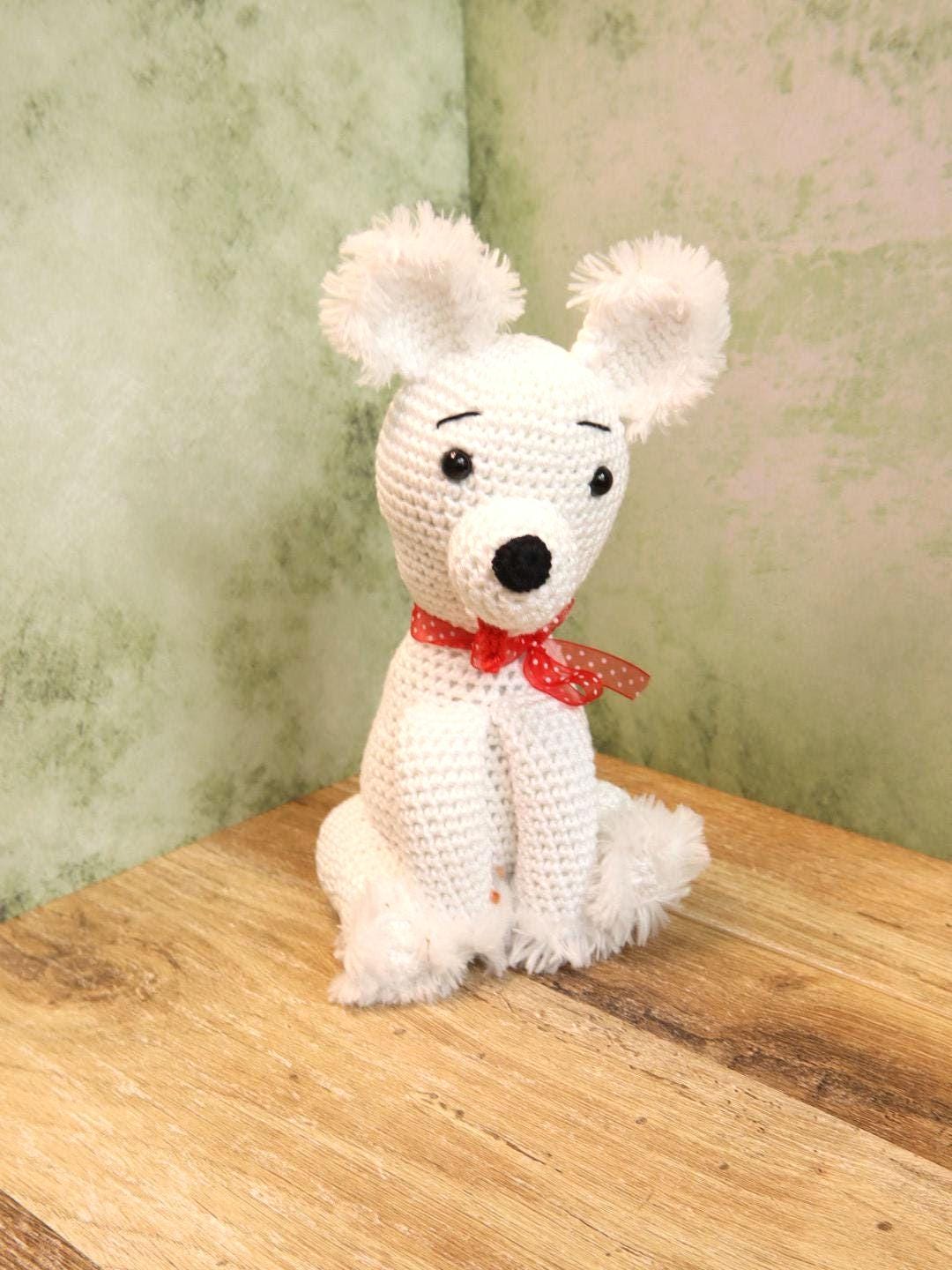 White Samoyed Amigurumi Doll, 20cm With Bow Crocheted Puppy Sitting ...