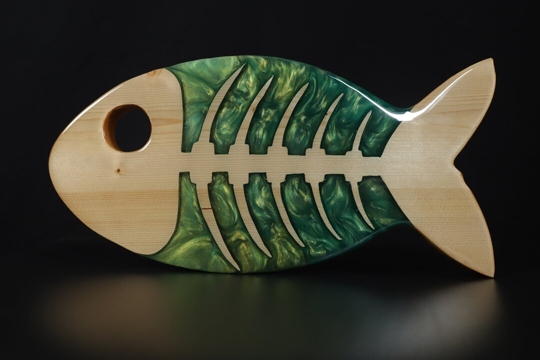 Medium Fish Bone, Fish Bone in Northern Pine Wood and Epoxy Resin ...