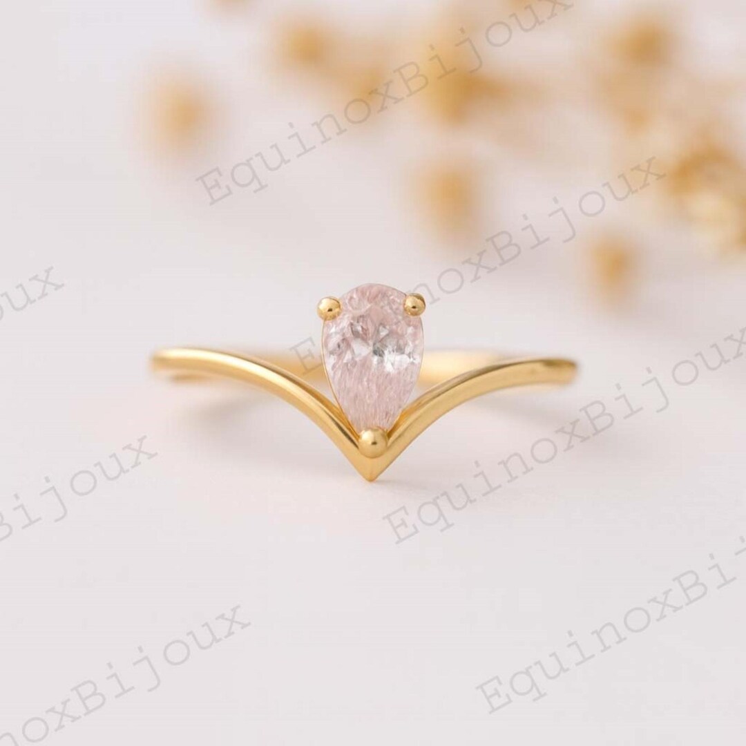 14k Gold Pear Moissanite Chevron Ring Dainty V-shaped Bridal Jewelry ...