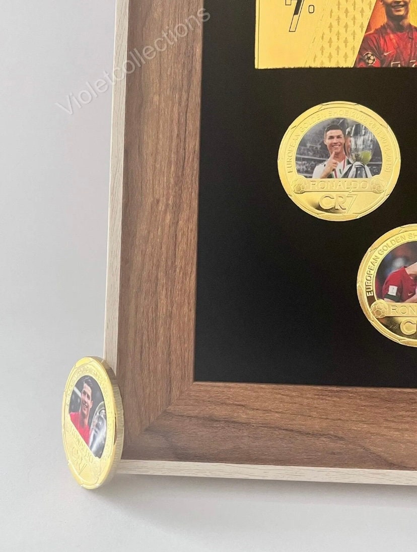 Cristiano Ronaldo / Lionel Messi X5 Coin Set & A Note Displayed Inside ...