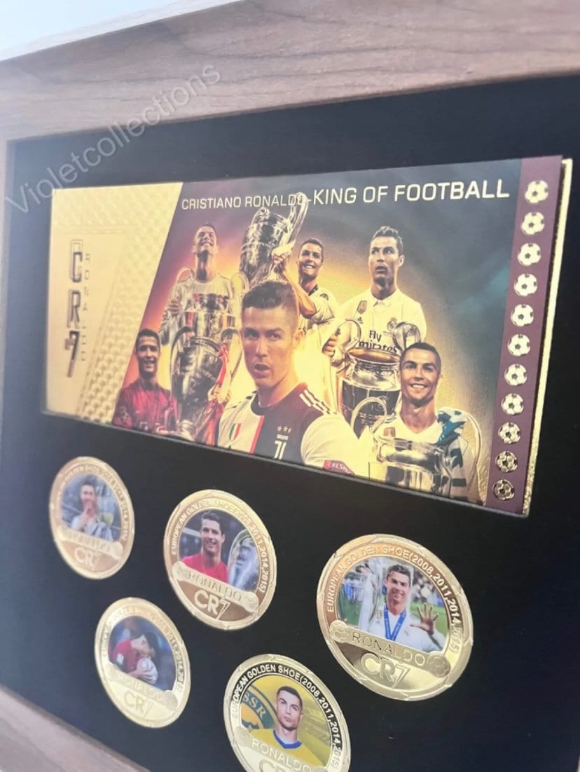 Cristiano Ronaldo / Lionel Messi X5 Coin Set & A Note Displayed Inside ...