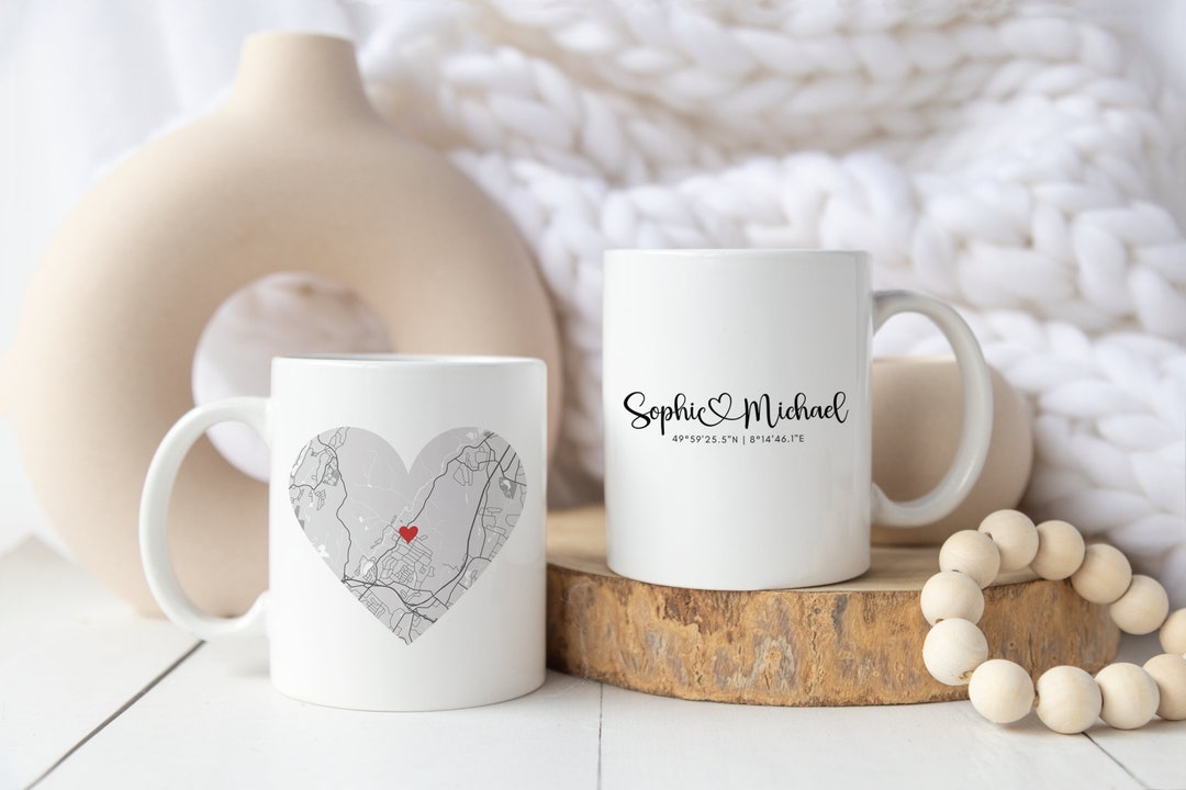 Tasse personalisiert mit euren Namen und Koordinaten - Etsy.de