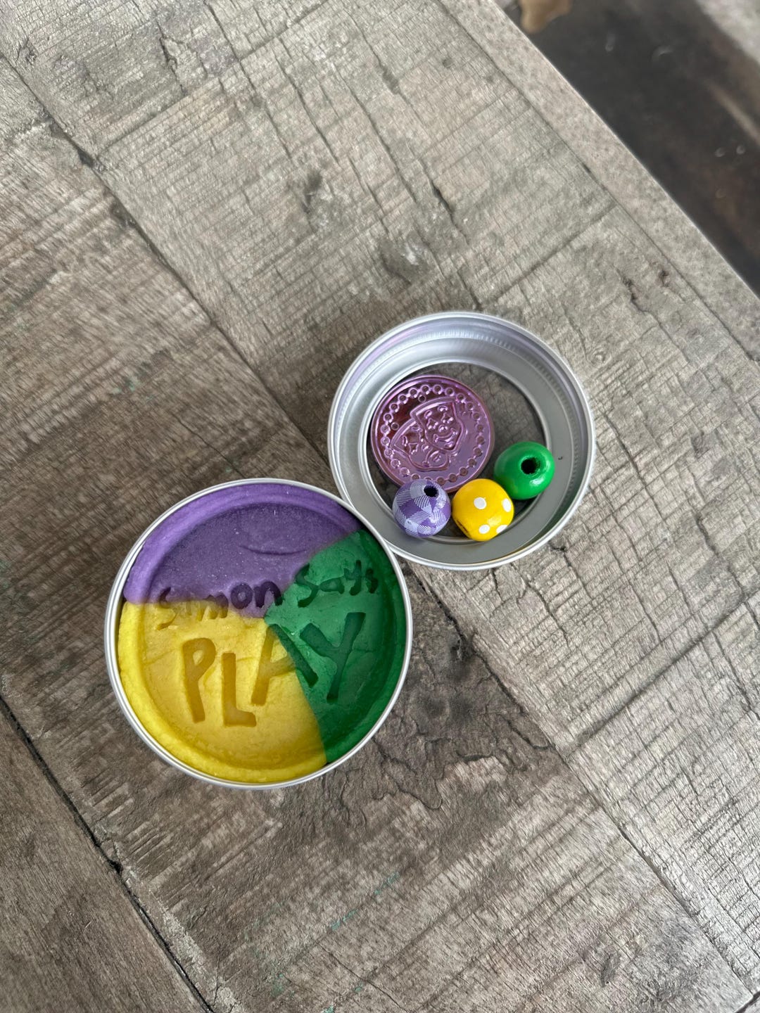 Mardi Gras Playdough Favor - Etsy