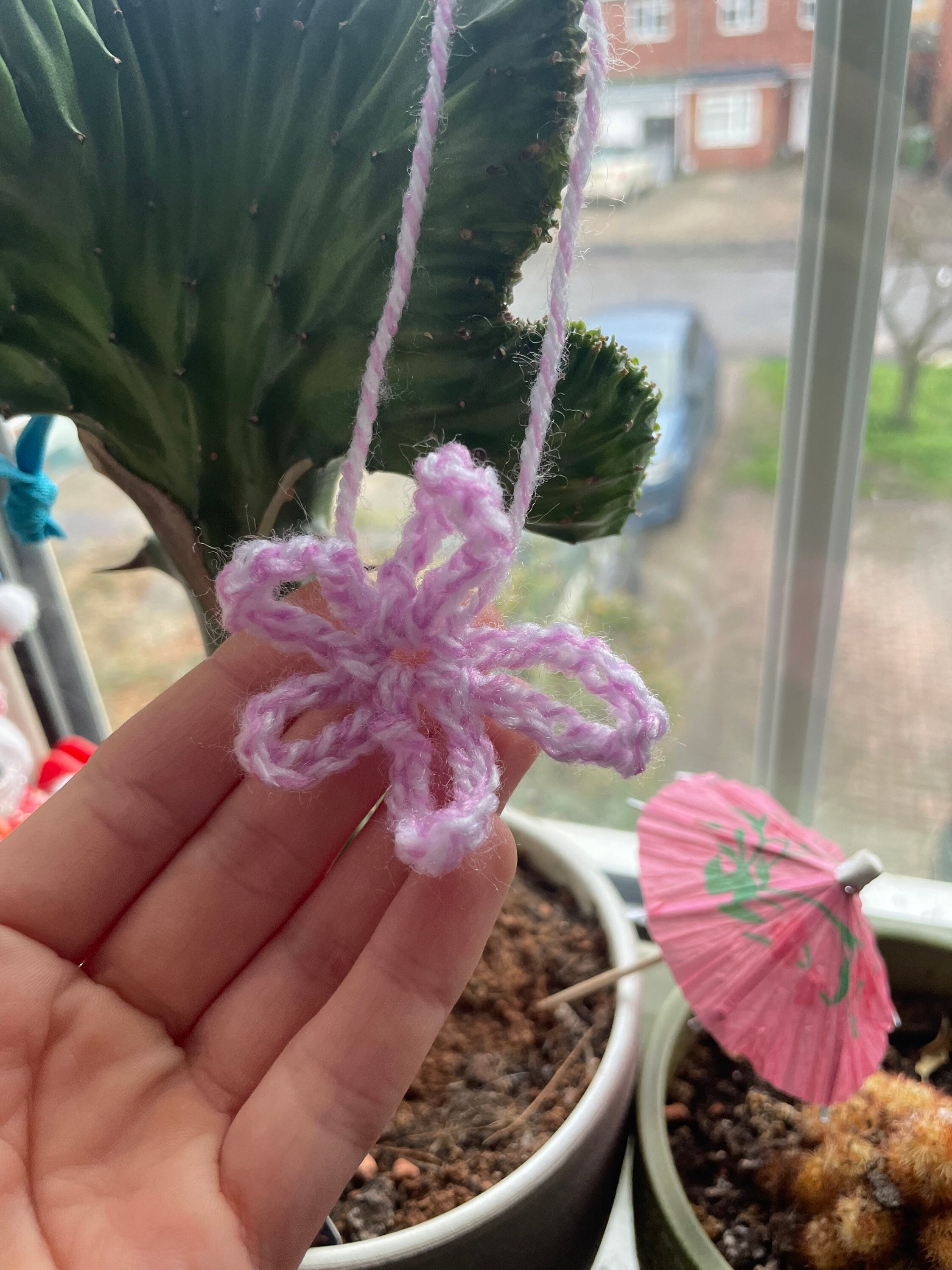 Small Spongebob Flower - Etsy