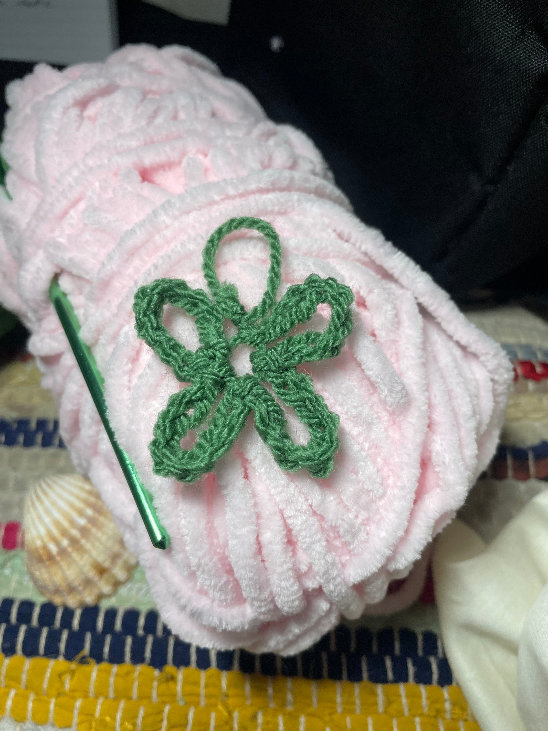 Small Spongebob Flower - Etsy