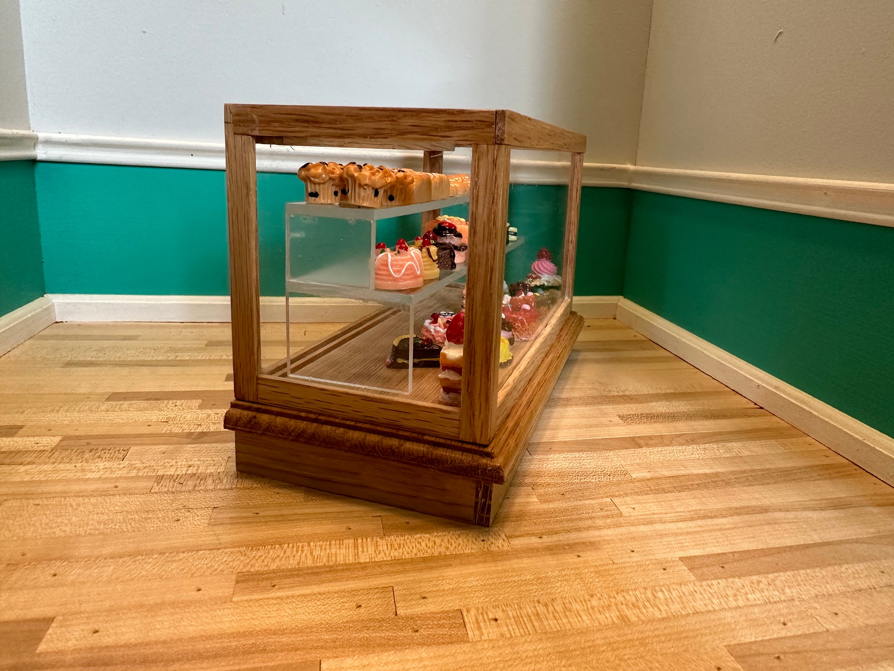 Miniature Store Display Counter, 1:12 Scale With Clear Stepped Shelves ...