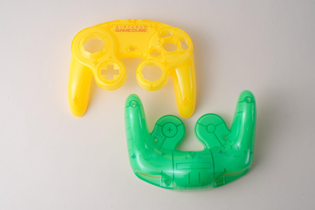 Gamecube Controller Shells - 3rd Party Shells - Custom Painted - NGC ...