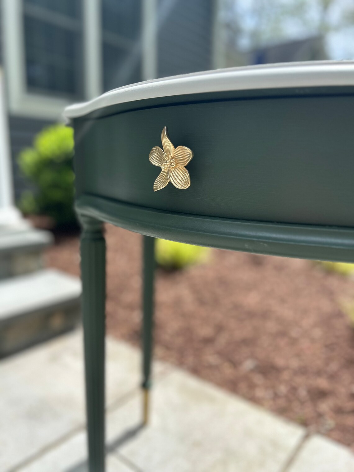 Vintage Bombay Furniture Co Side Accent Entryway Hallway Console Table ...