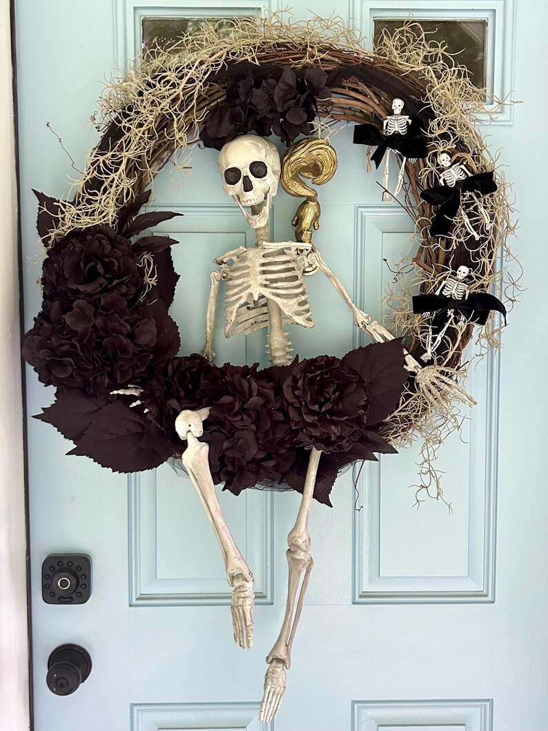 Halloween Skeleton Wreath Spooky Fall October Decor - Etsy