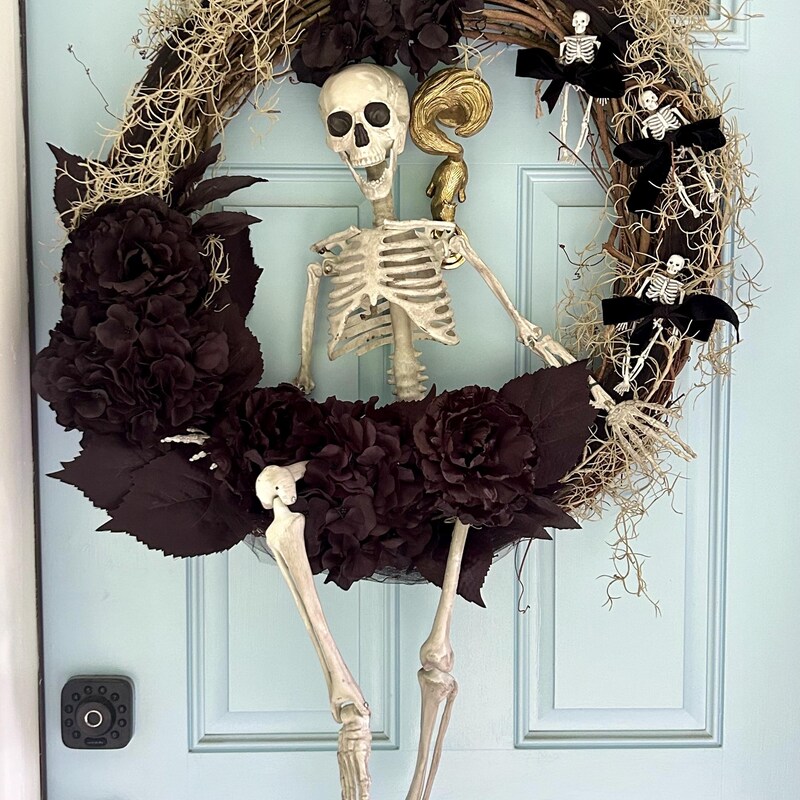 Skeleton Wreath - Etsy