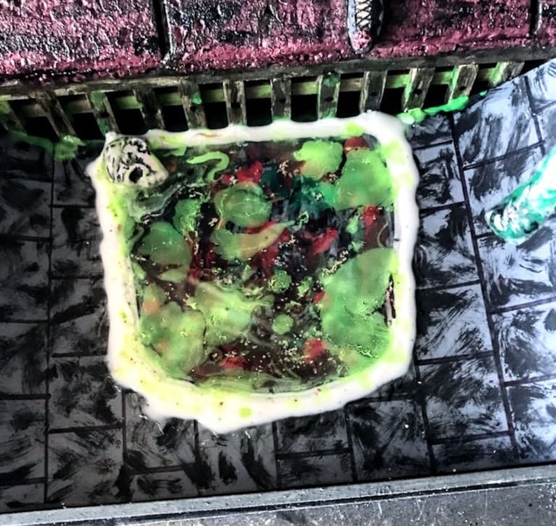 Pennywise IT Diorama Clown Horror Movie Sewer Scene Handmade OOAK ...