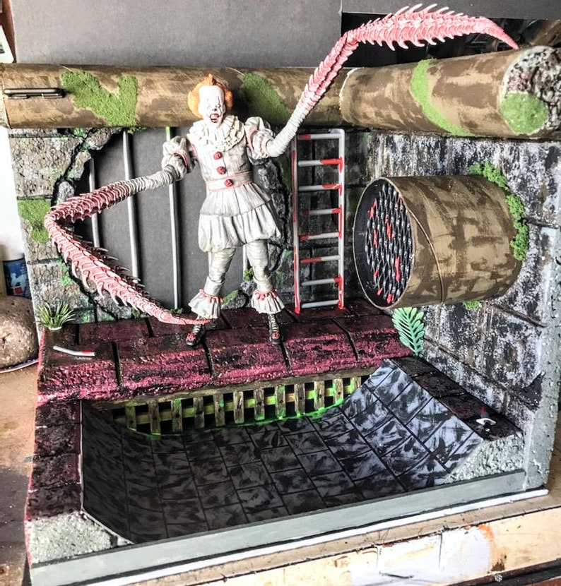 Pennywise IT Diorama Clown Horror Movie Sewer Scene Handmade OOAK ...