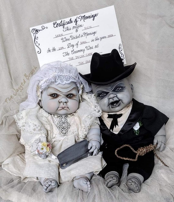 Creepy Baby Wedding Five Odd Things About Brangelina's Wedding Pics