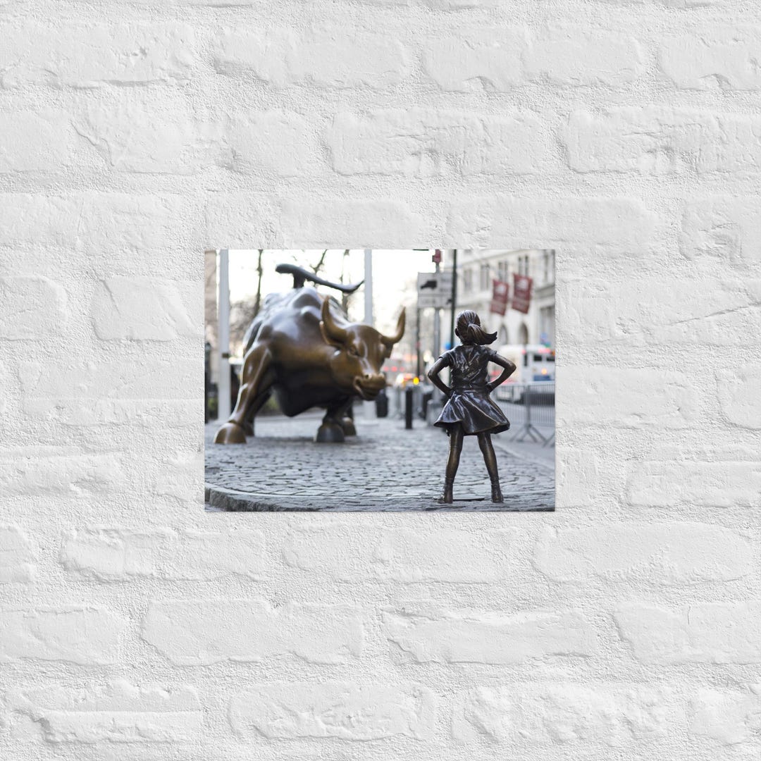 Fearless Girl Vs. Charging Bull Statue in New York City's Financial ...