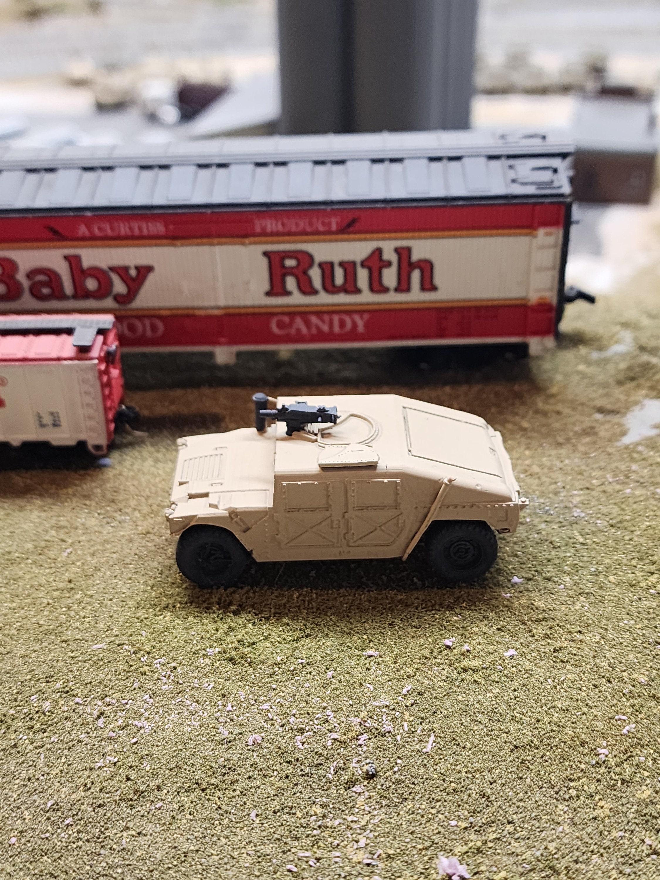 HO Scale 1:87 HMMWV Hummer US Army Desert Camo Mk-19 Grenade Launcher ...