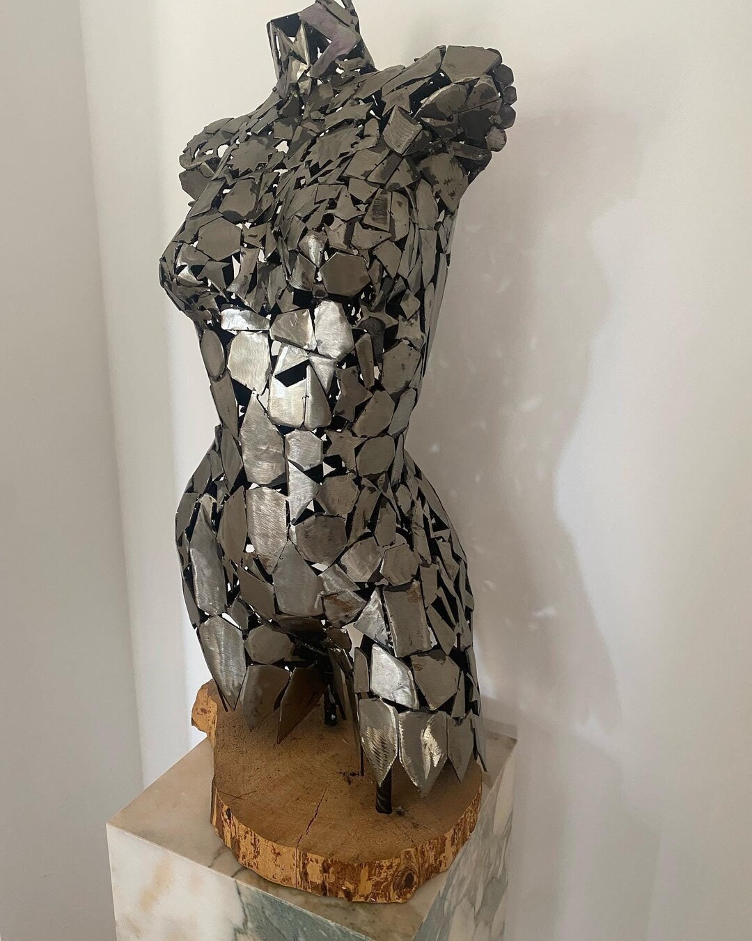 Elegant Female Torso Metal Sculpture Wall Art Decor Modern Woman Figure ...