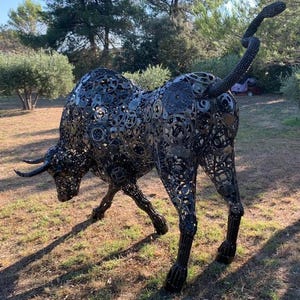 LAMBORGHINI Bull, Metal , Statue, Steel Animal Figurine, Wildlife Art ...