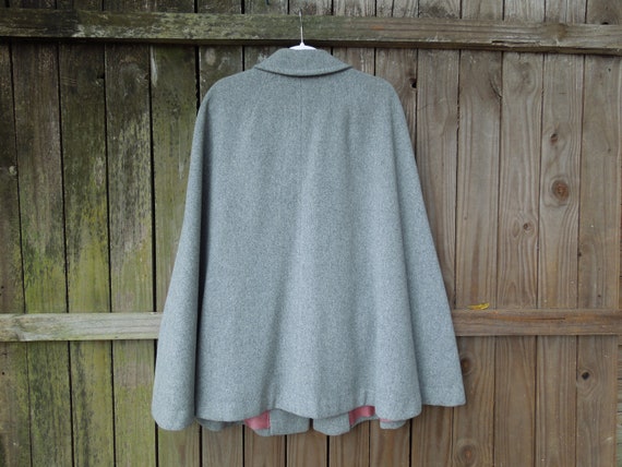 80s vintage wool cloak, by Sears Roebuck - Gem