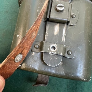 German Soldiers Food Bundeswehr“ Army Lunch Box Canteen Soldier 1968 - Etsy