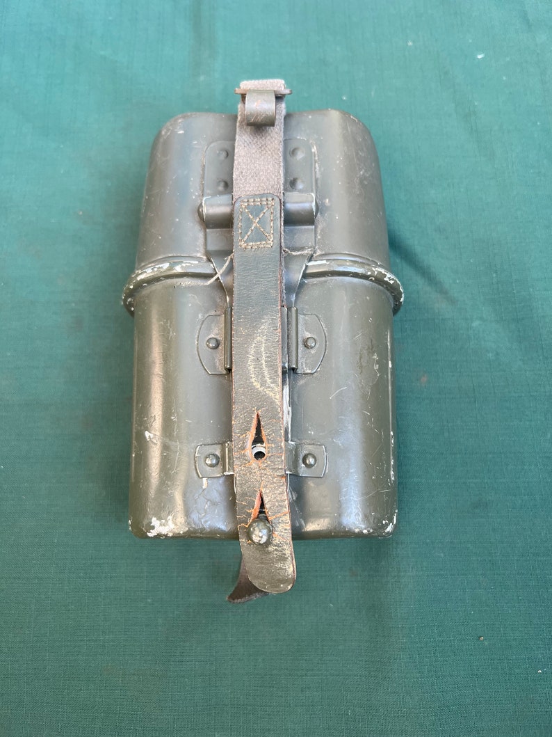 German Soldiers Food Bundeswehr“ Army Lunch Box Canteen Soldier 1968 - Etsy