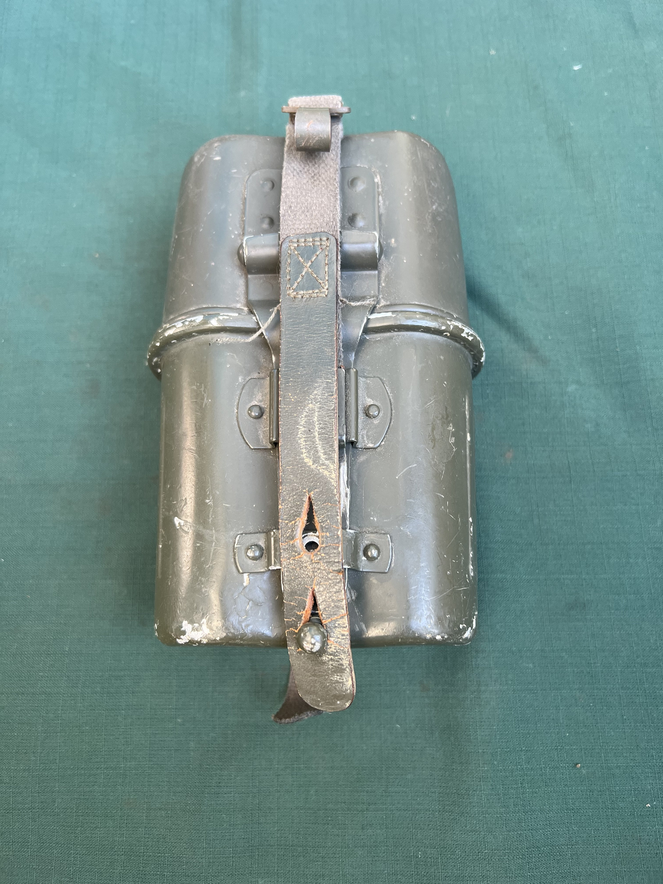 German Soldiers Food Bundeswehr“ Army Lunch Box Canteen Soldier 1968 - Etsy