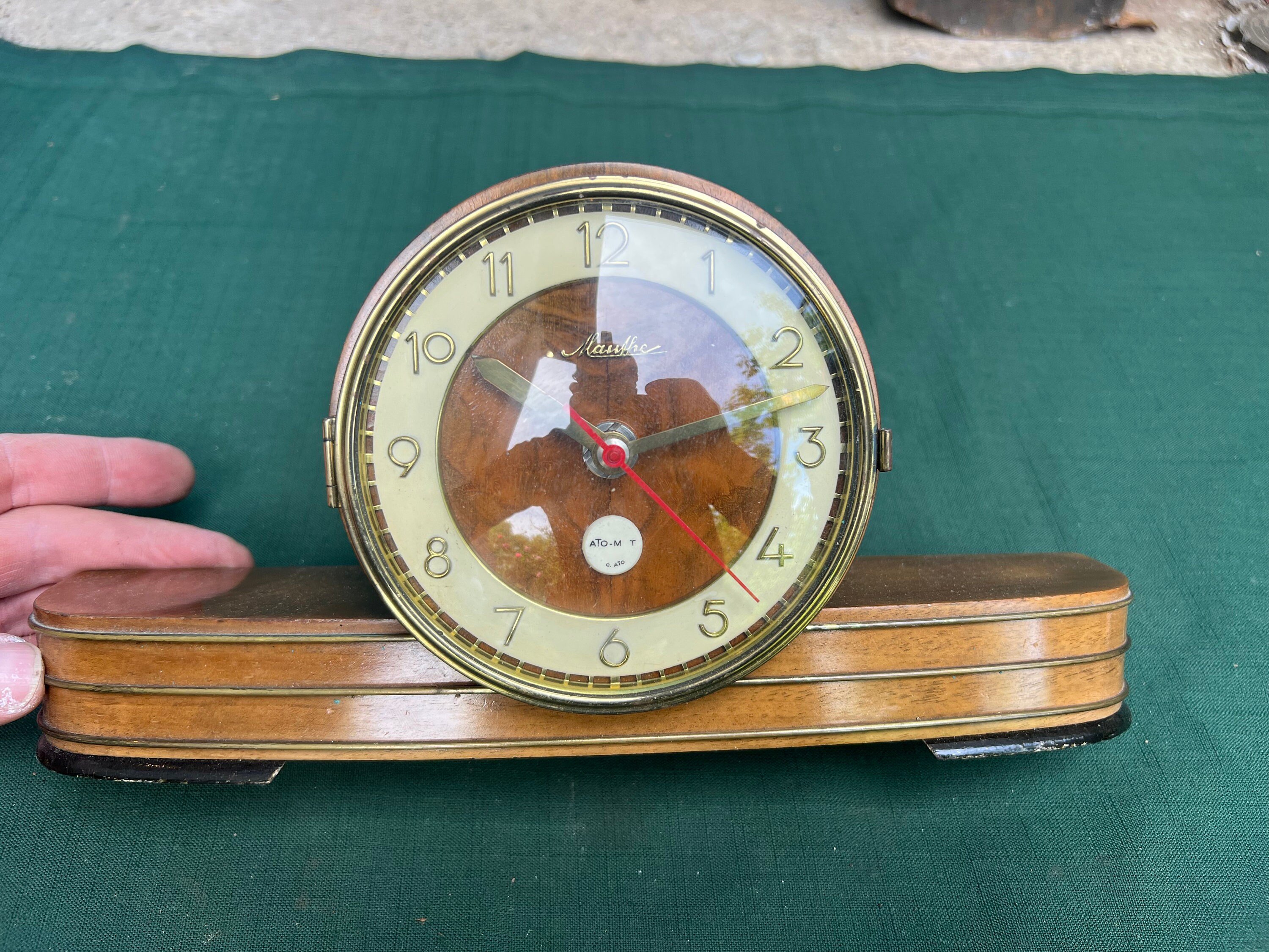 Vintage MAUTHE Mantel Clock With Clockwork - Etsy