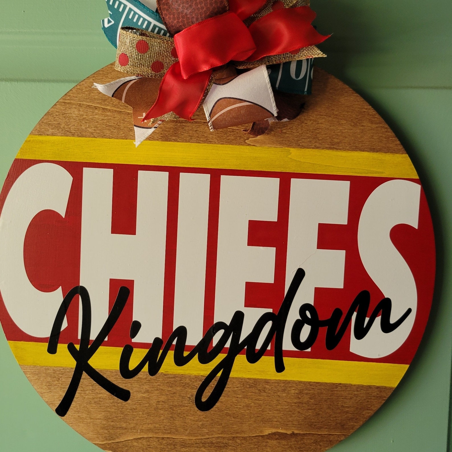 Kansas City Chiefs 18" Round Sign. Door Hanger. Personalized Door ...