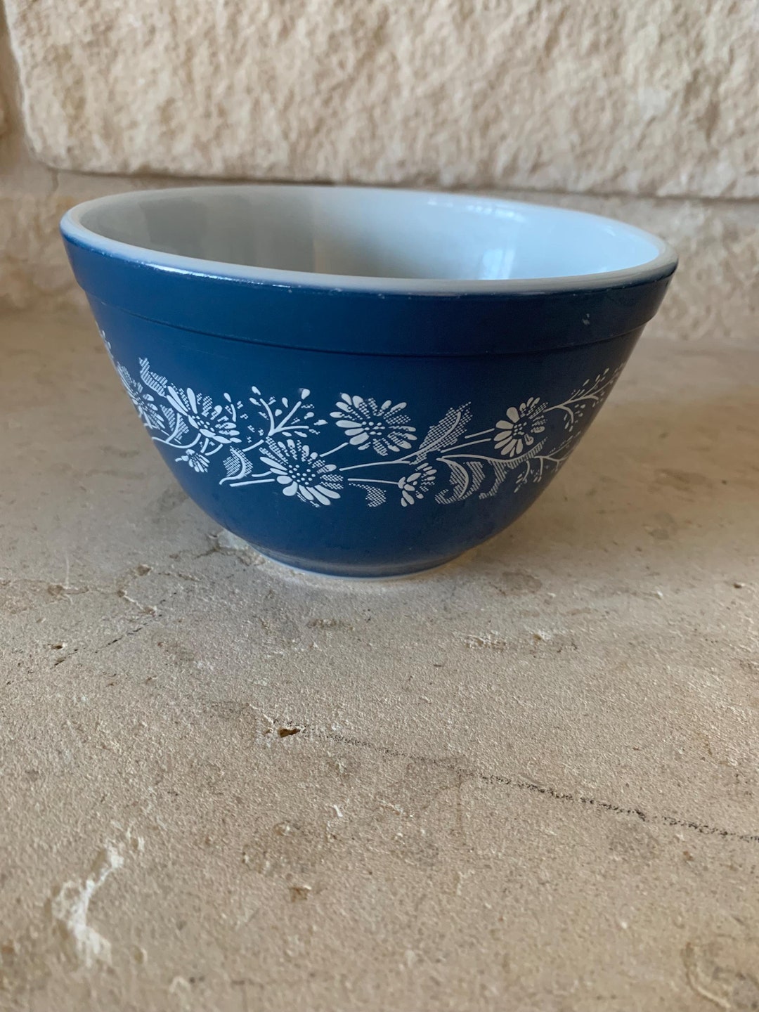 RARE Vintage Pyrex Colonial Mist Mixing Bowl 750 Ml Blue Milk Glass ...