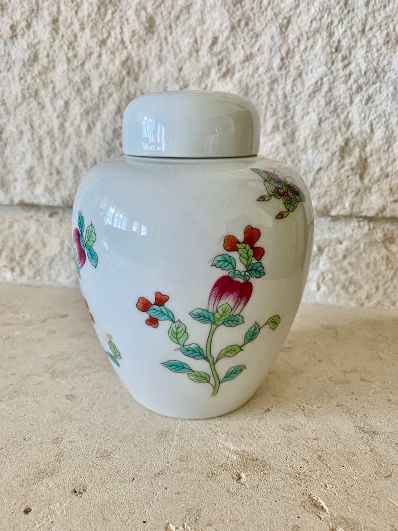 Vintage Elizabeth Arden Urn/ Ginger Jar With Butterfly Lid Box 8j - Etsy