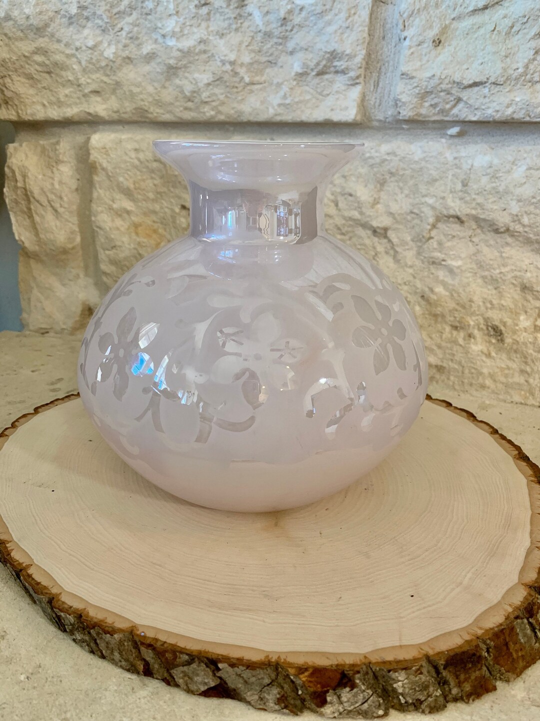 Floral Embossed Pink Glass Vase Vintage Pretty Light Pink Flower Plant ...