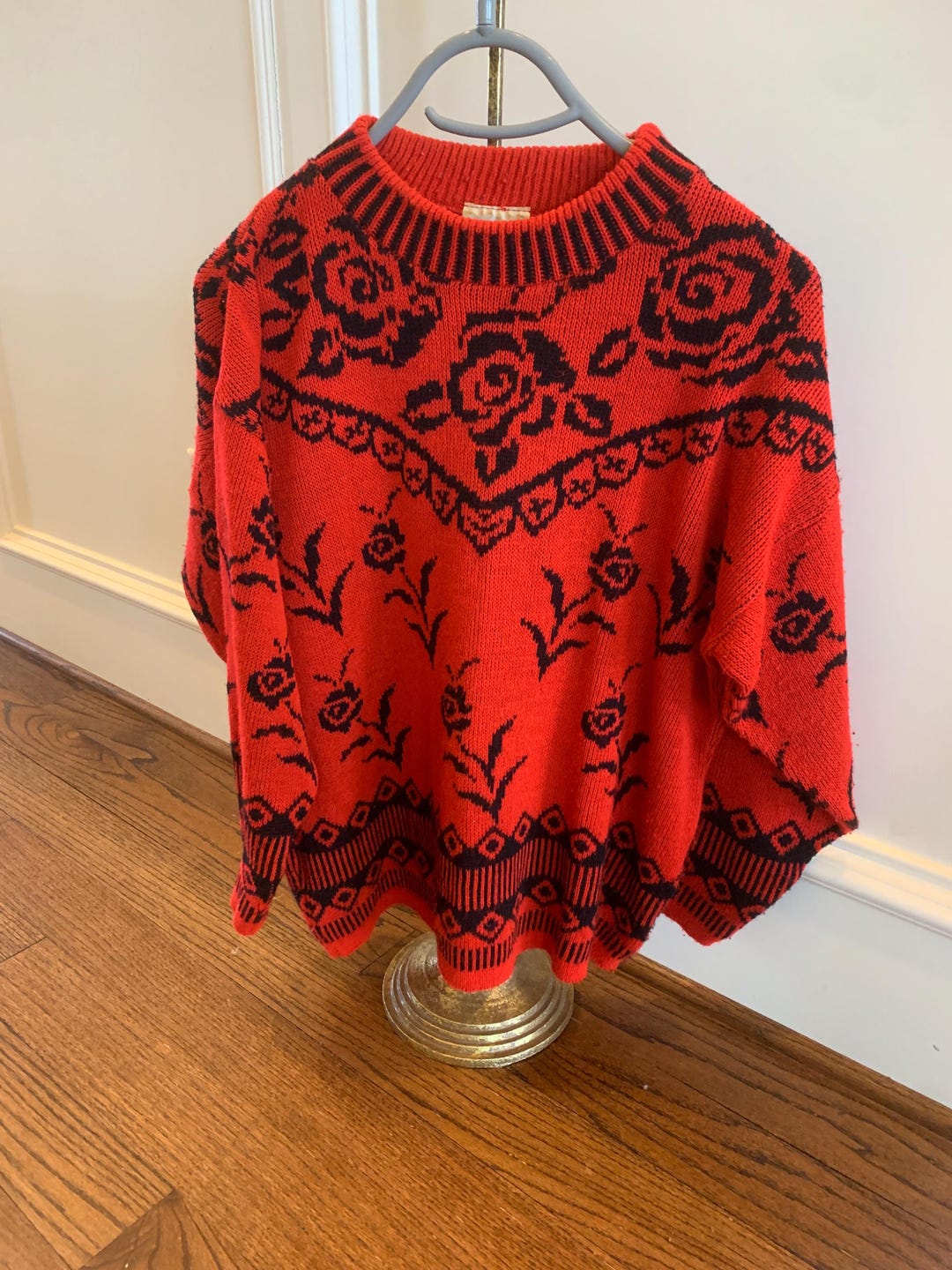 Vintage Bobbie Brooks Red and Black Rose Pullover Sweater Size Medium ...