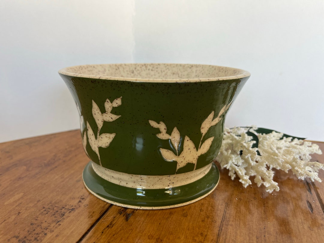 Green Speckled Sgraffito Pot - Etsy