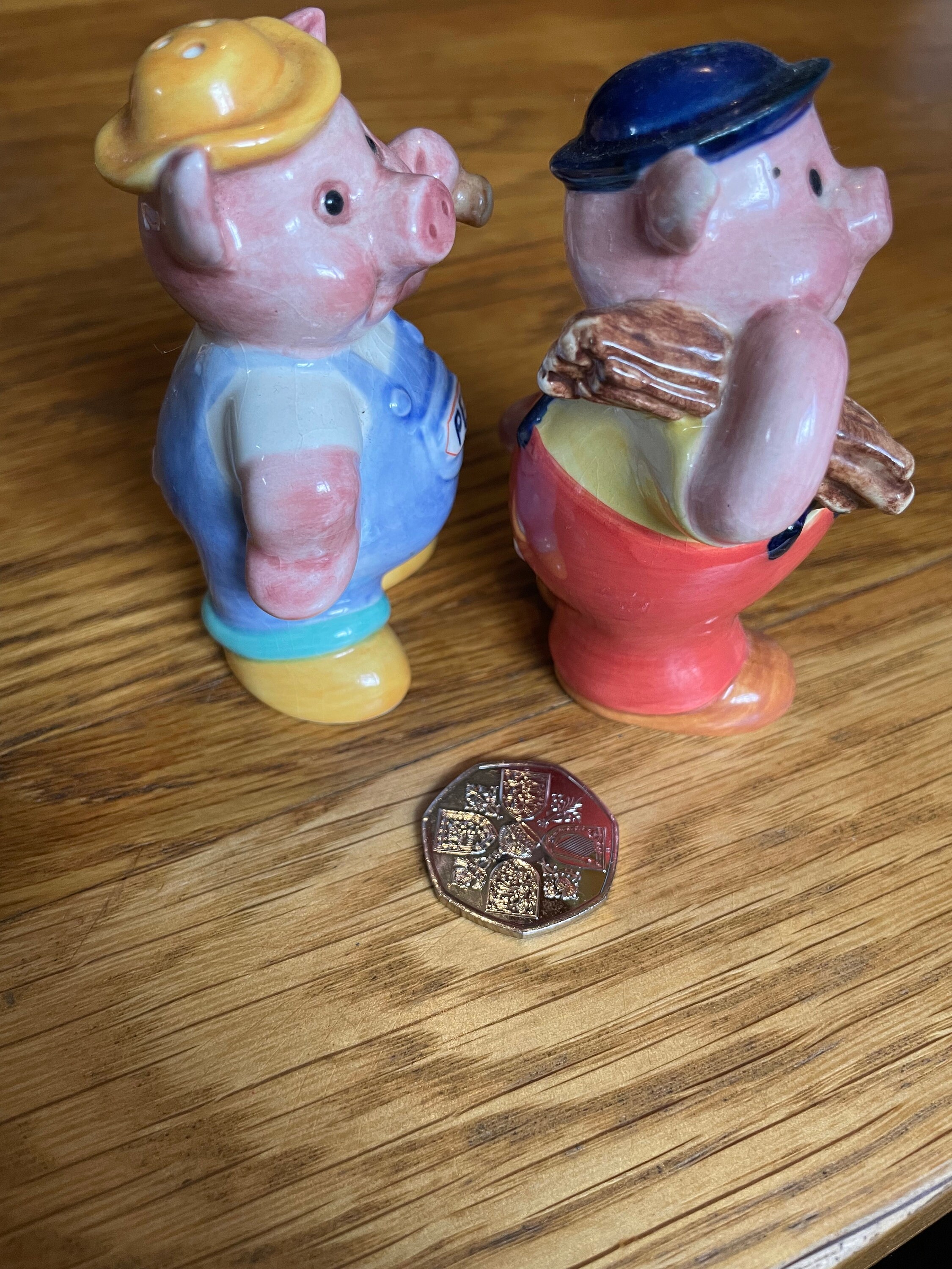 Vintage PEK Pigs Salt and Pepper Shaker - Etsy