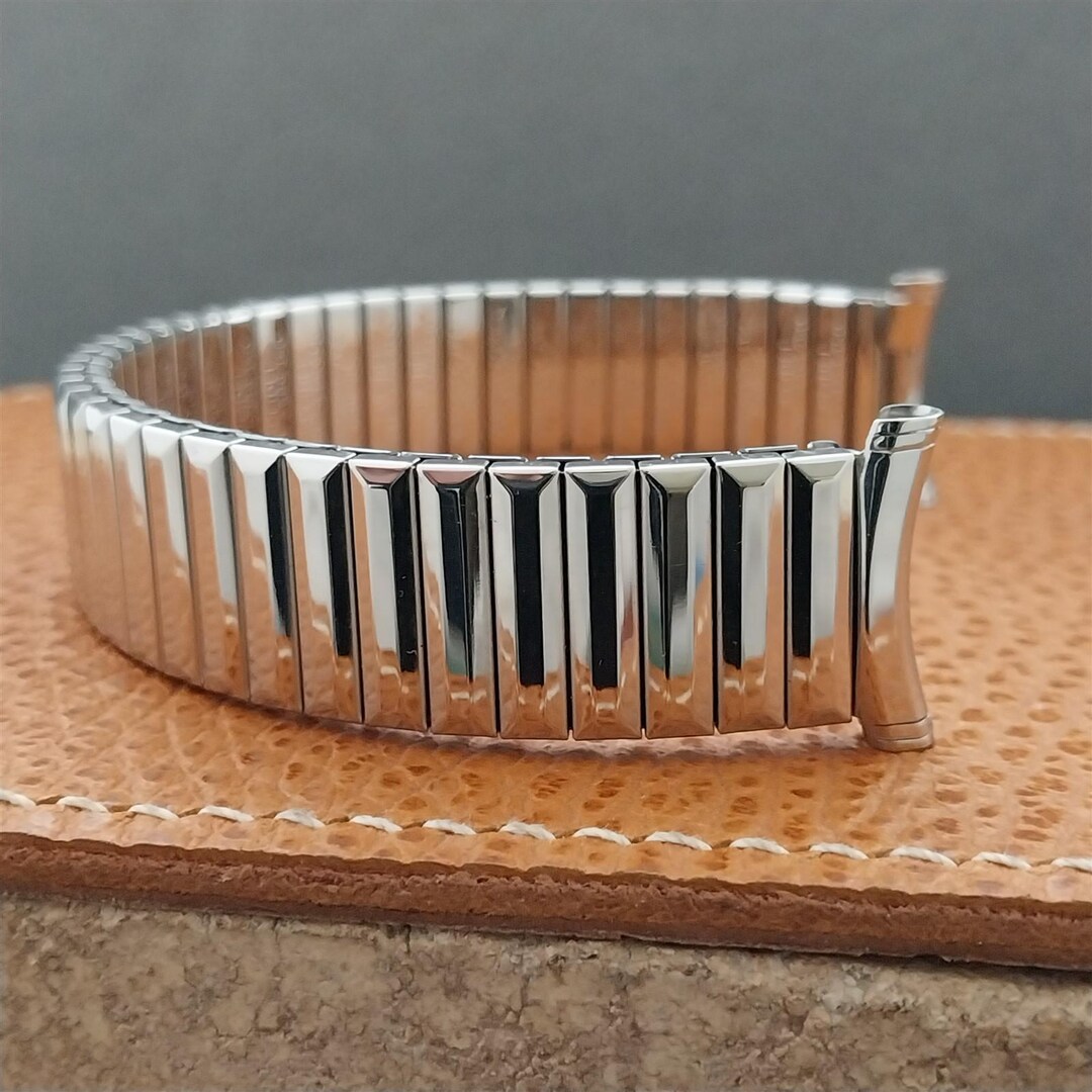 Long Speidel Fullback Stainless Steel Twistoflex 1960s Vintage Watch ...