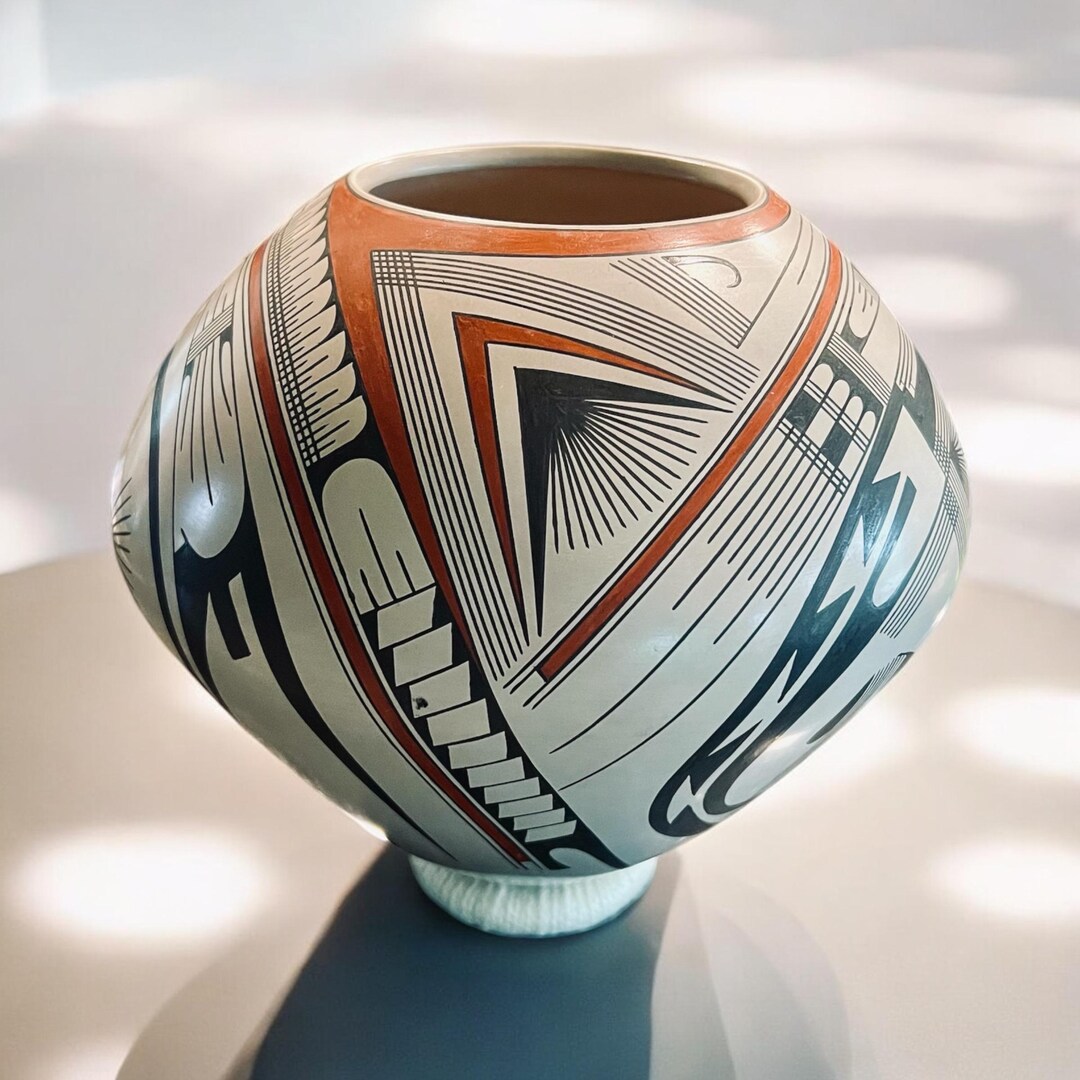 Beautiful Vintage Casa Grandes Pottery Signed Nicolas Quezada, 9”x9 ...