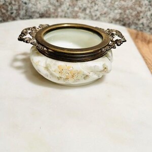 Antique Wave Crest White Glass Pin Jar Dresser Jar Dish Pale Yellow ...