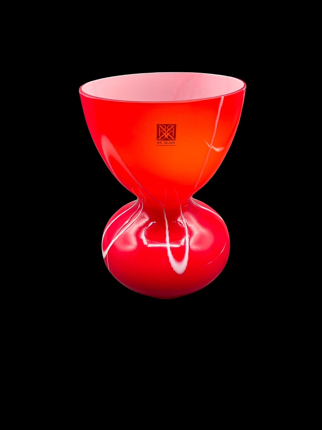 Hand Blown Art Glass BX Glass Vase Red and White Glass Hour Glass Shape ...